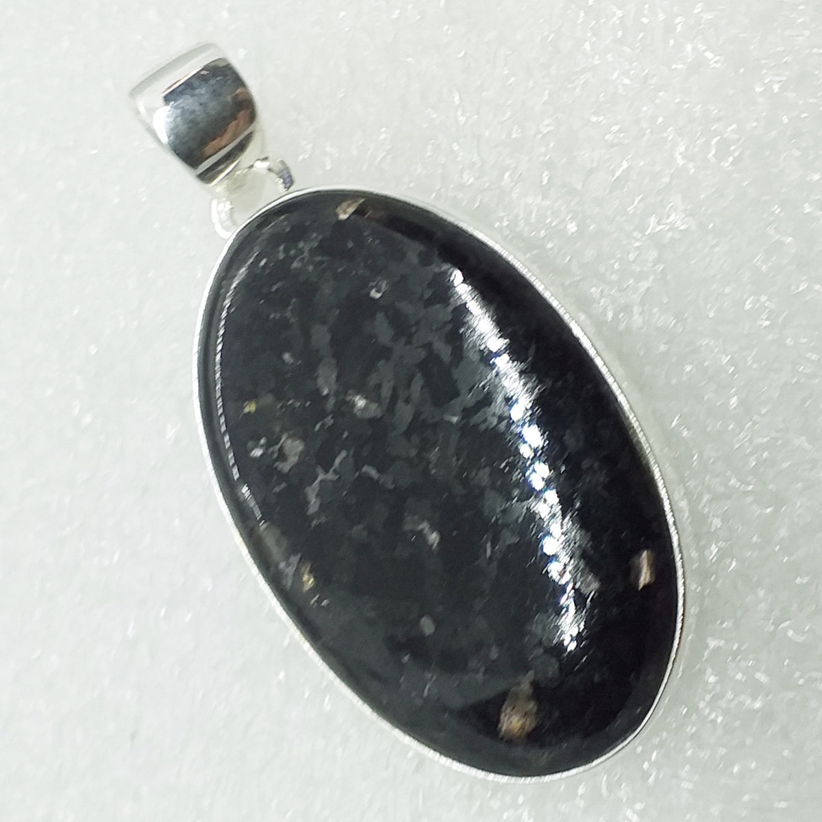 NUUMIT Anhänger 925 Silber – Edelstein & Design Raritäten