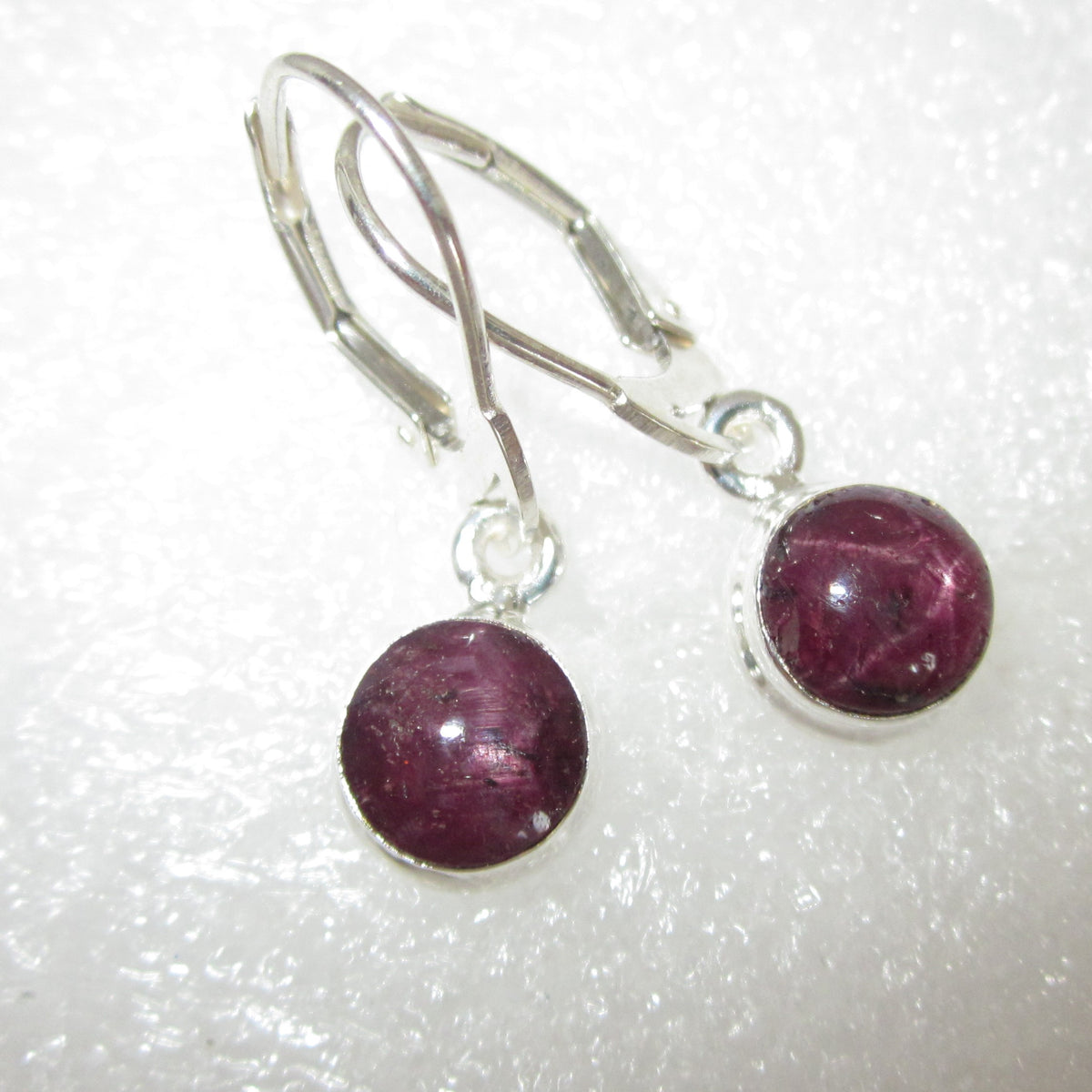 STERNRUBIN Ohrringe 925 Silber Stern Rubin – Edelstein & Design Raritäten